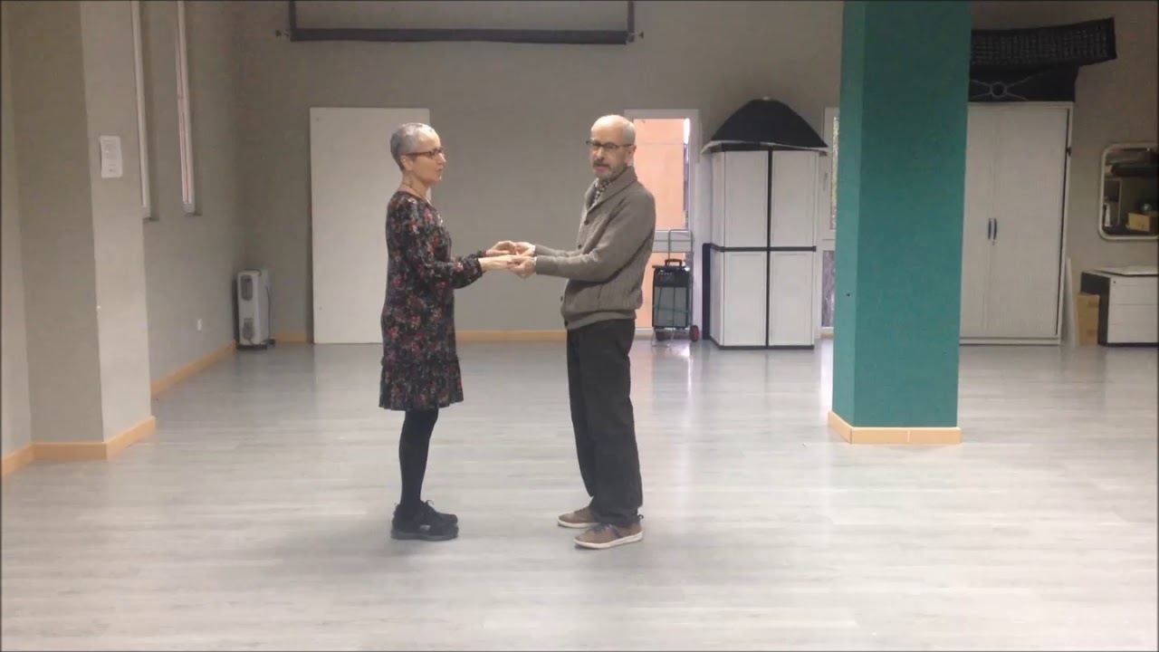 47 – Seis tiempos – cruzadito (cross arm slide) - YouTube