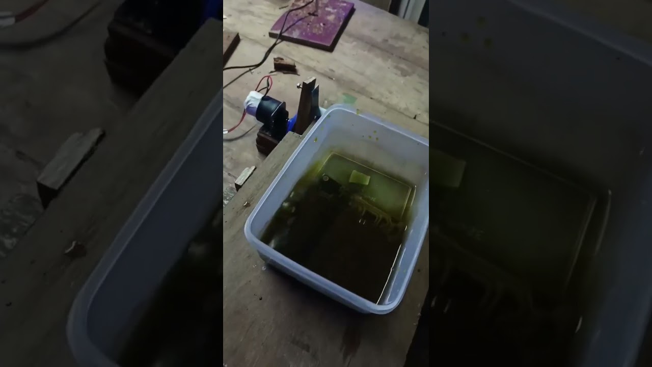 Home made DIY PCB shaker for etching - YouTube