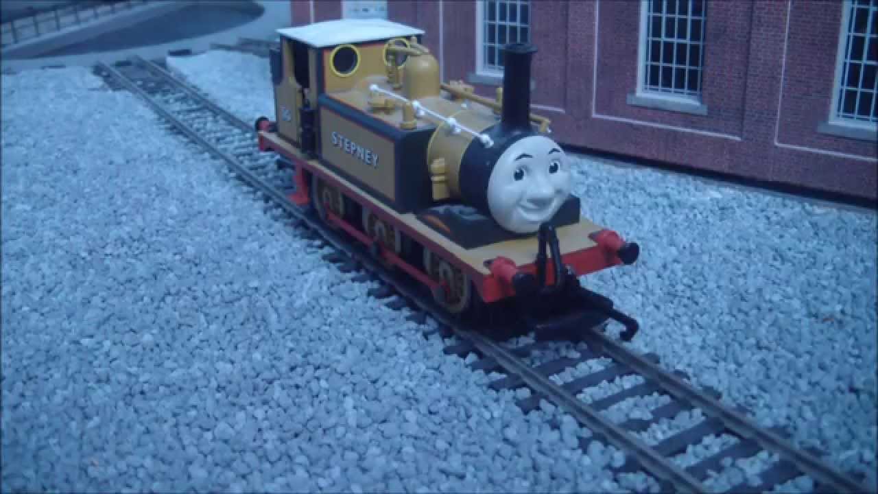 Hornby Stepney Review - YouTube