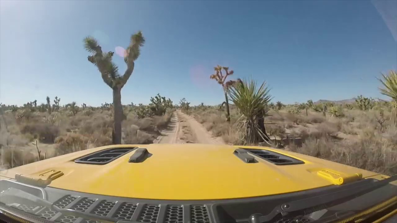 Off-roading in the California desert, Nov 2019 - YouTube