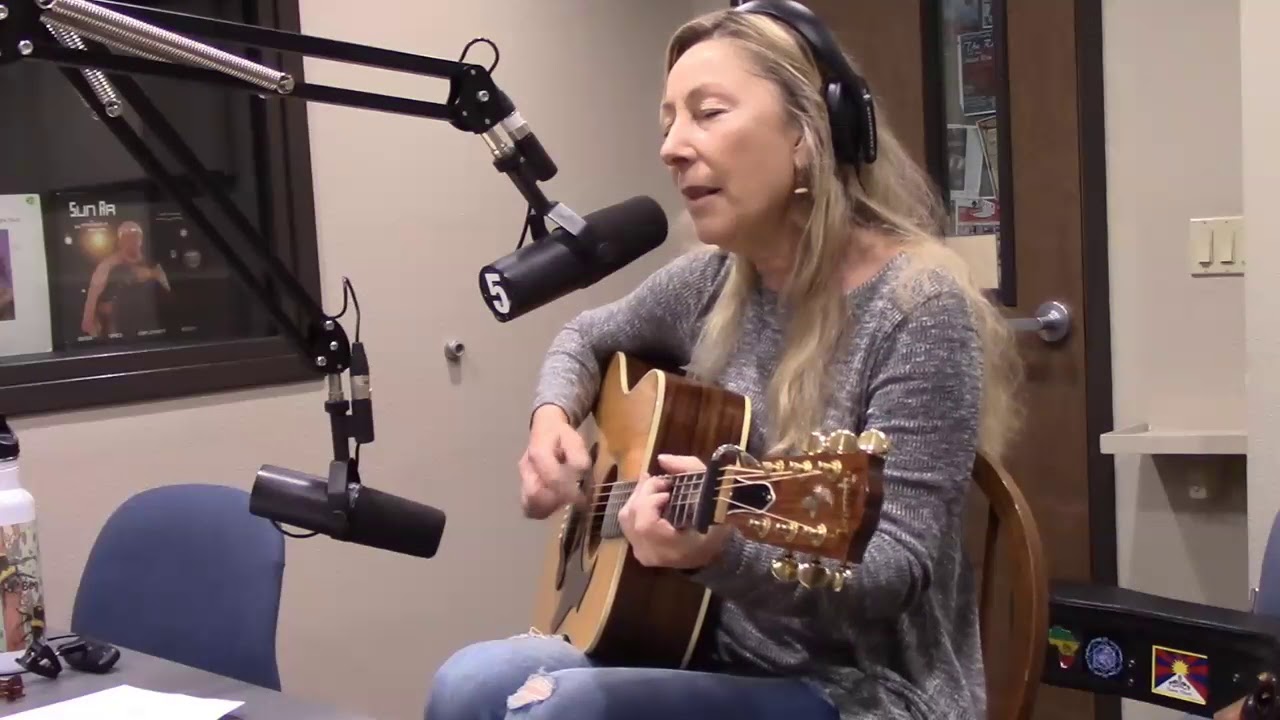 Kimberly Bass-Live at KVMR FM Nevada City - YouTube