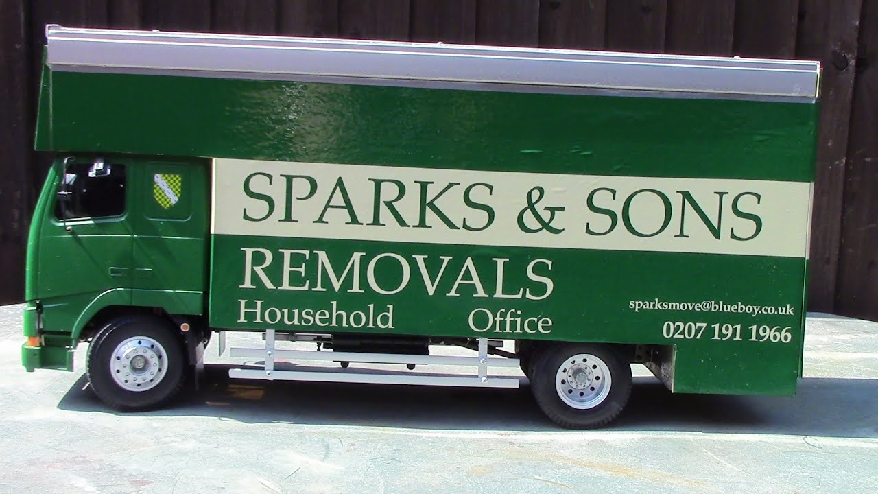 Volvo Removal Lorry build story, Built Nov 2010 - YouTube