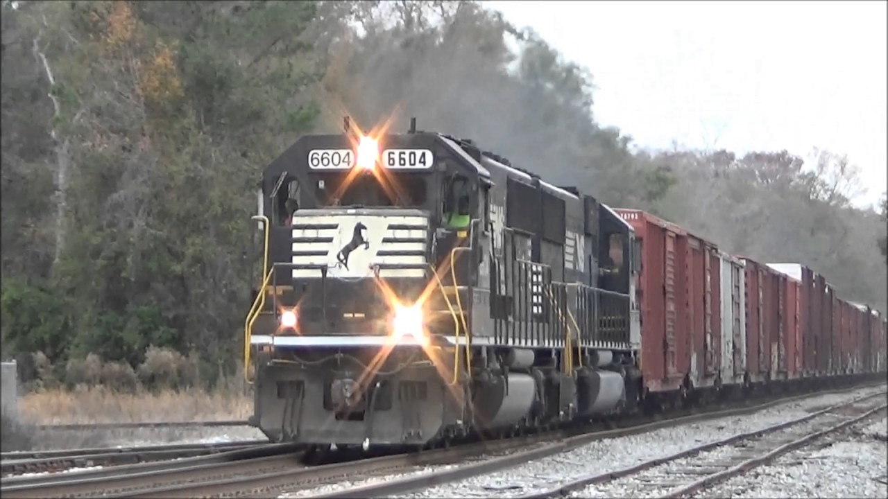 NS SD60 Duo Leading NS 372 12/4/16 - YouTube