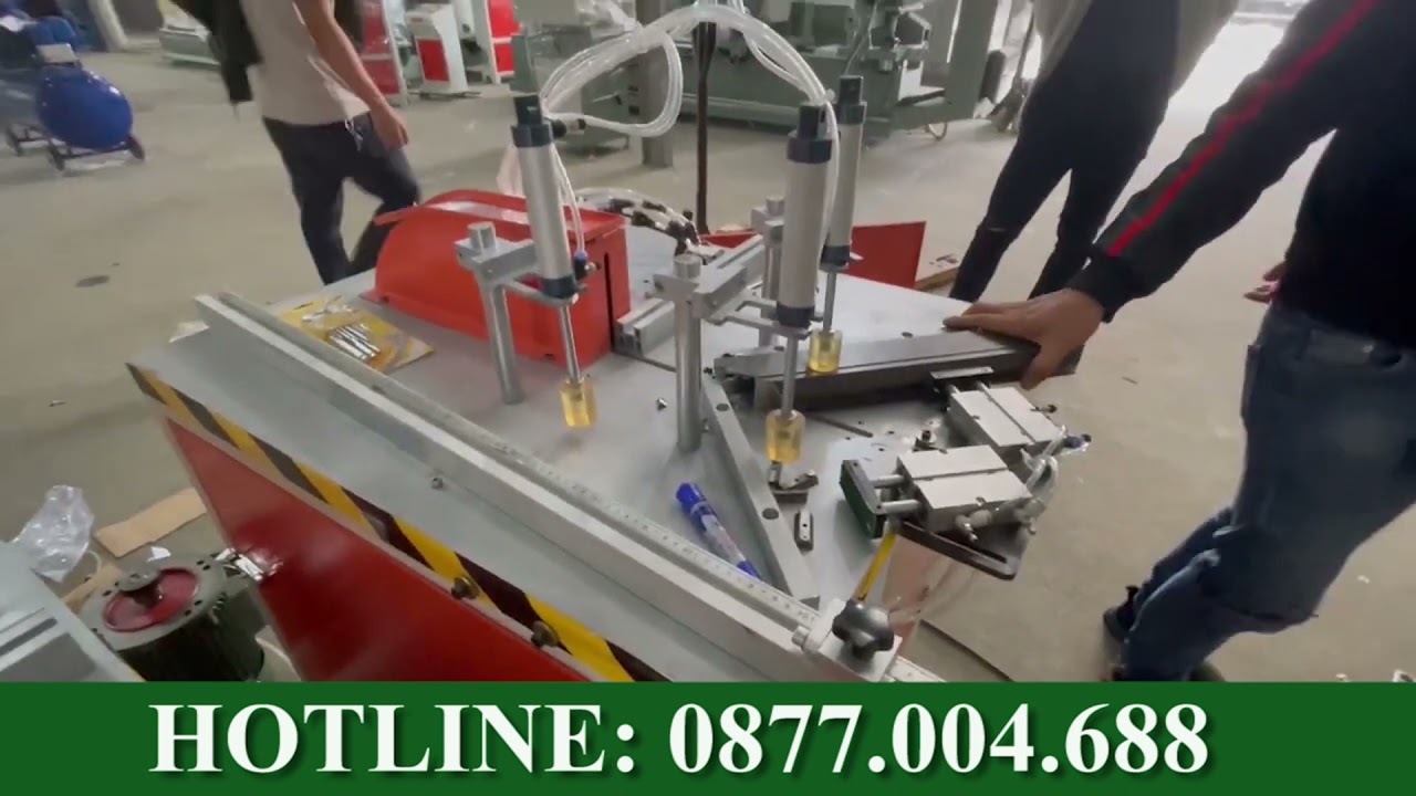 Máy cắt nhôm nội thất_MaxTech - YouTube