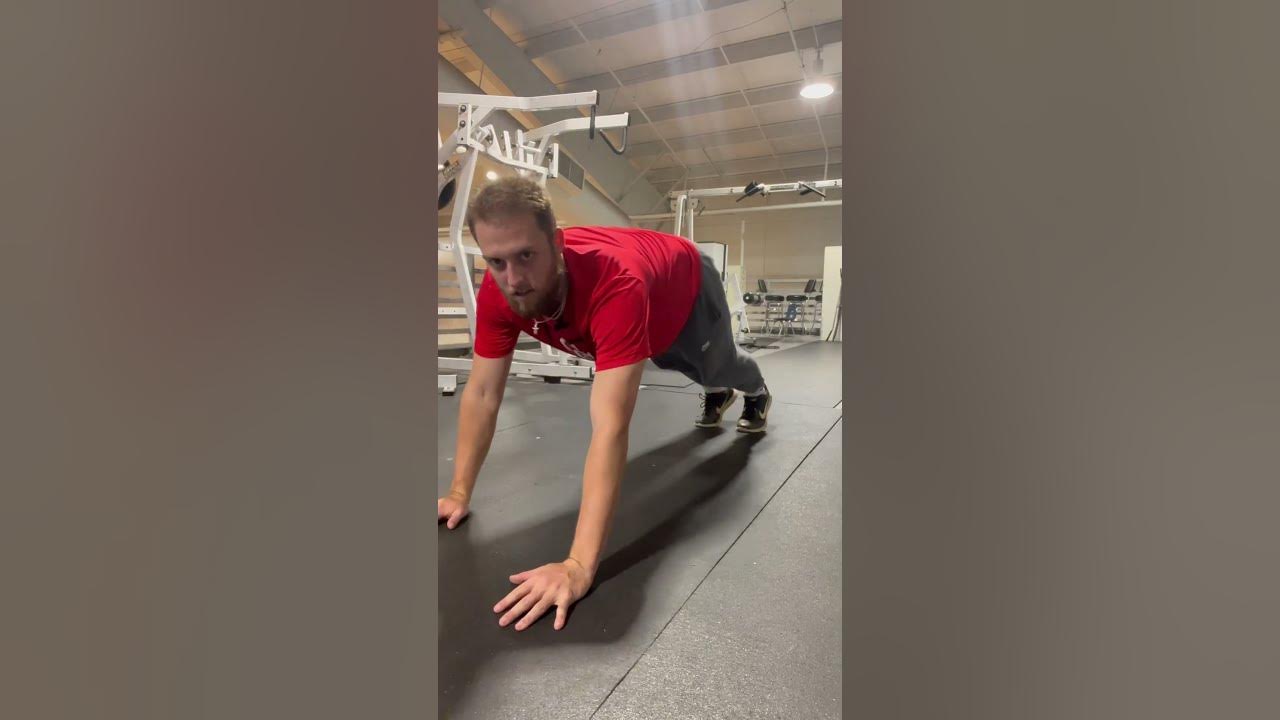 Push-up Plank Shoulder Taps - YouTube