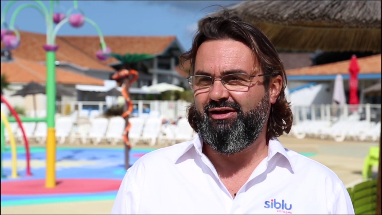 Siblu Vidéo Métiers : Directeur Village - YouTube