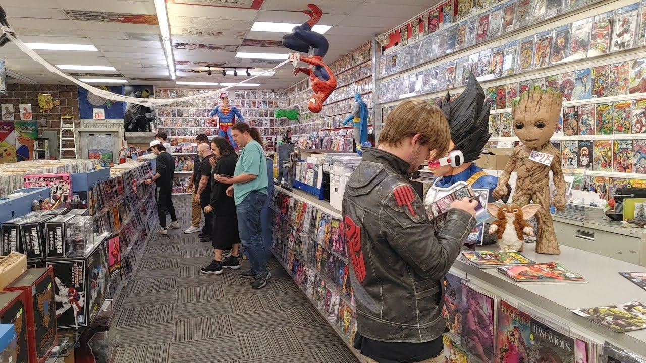 New Comic Book Day at the Local Comic Shop! - YouTube