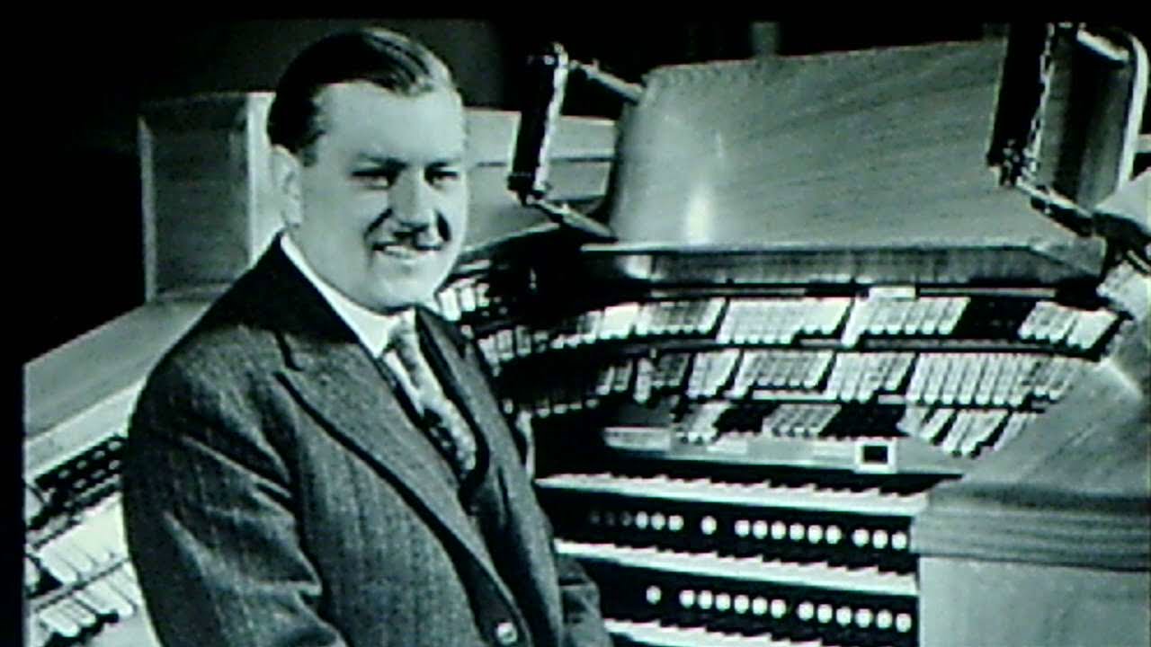 Reginald Foort, organ solo: "In a Persian Market" (1927) - YouTube