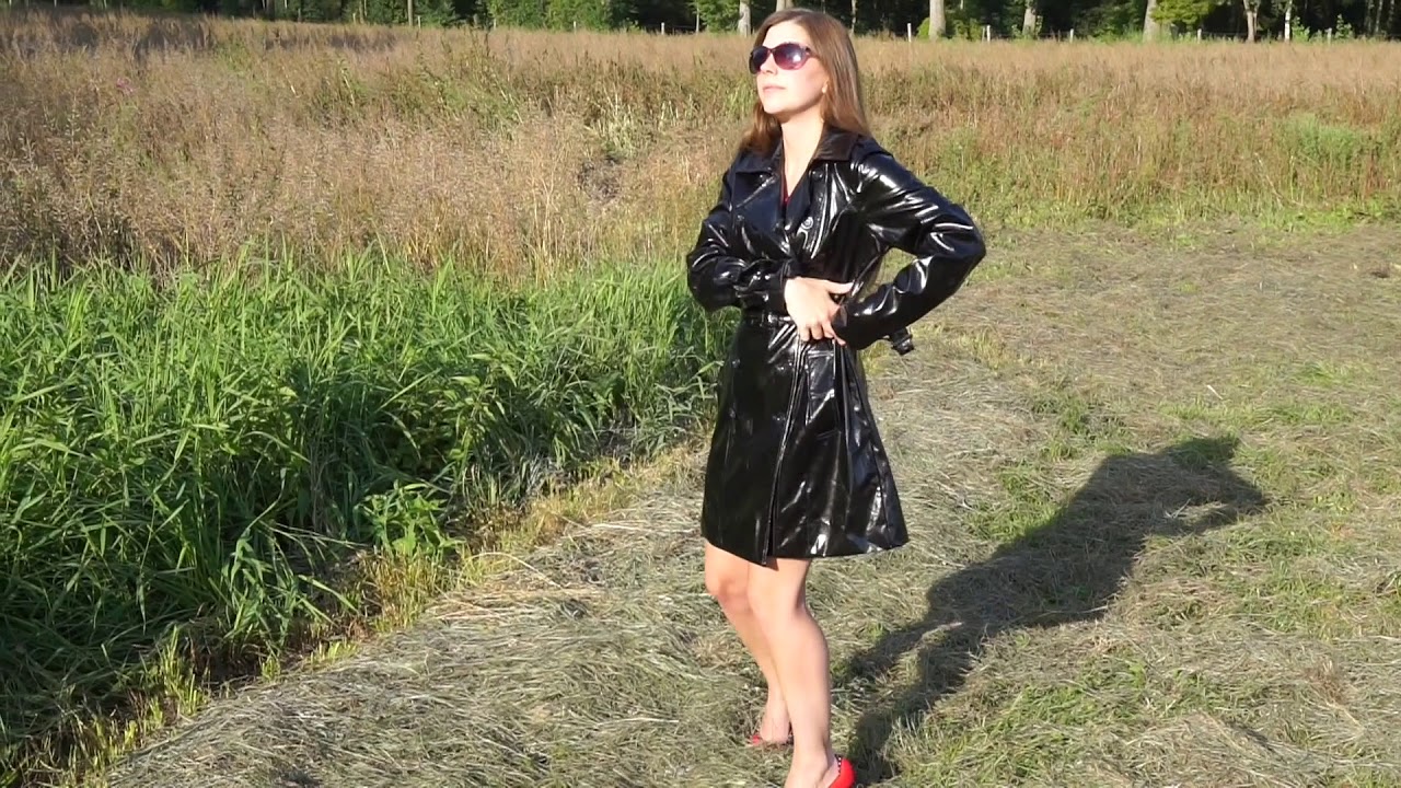 Trailer: A shiny black lady - YouTube