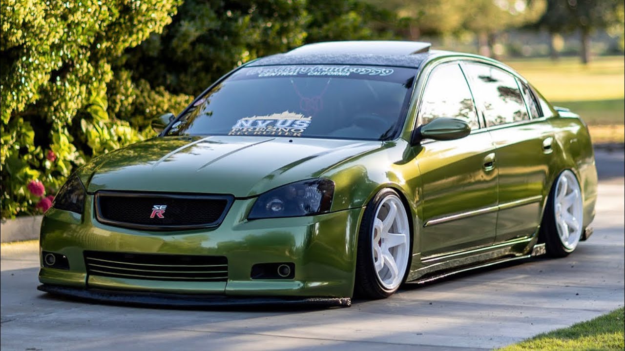 Nissan Altima SE-R full wrap (Mamba green) by @tinybotvinyl !!! - YouTube