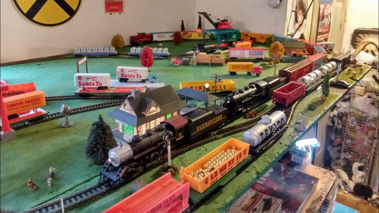 What's better then 1 TYCO Power Torque Locomotive 2 TYCO Power Torque 0 ...