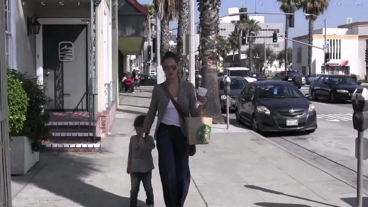 Jessica Alba And Honor St School - YouTube