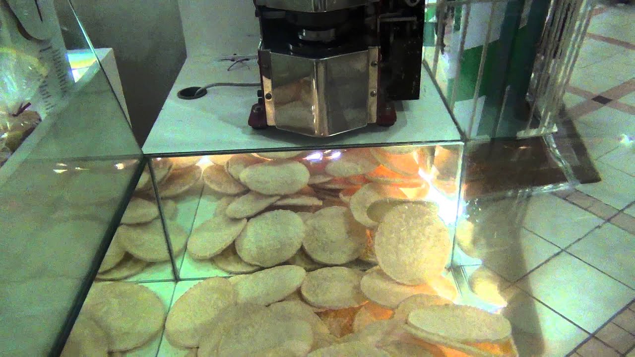 Magic Pop snack - popping rice cakes in the Philippines - YouTube