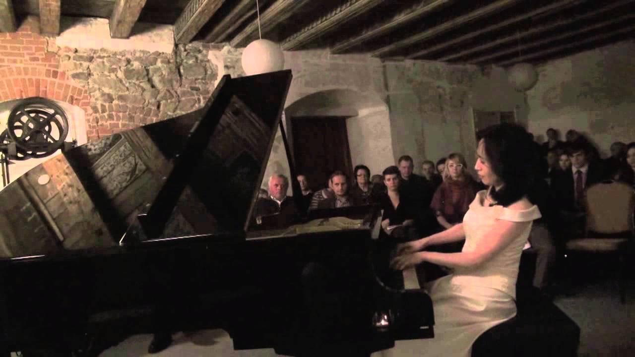 Yuko Kawai CHOPIN Waltz in A-flat major WN47 (National Edition) - YouTube