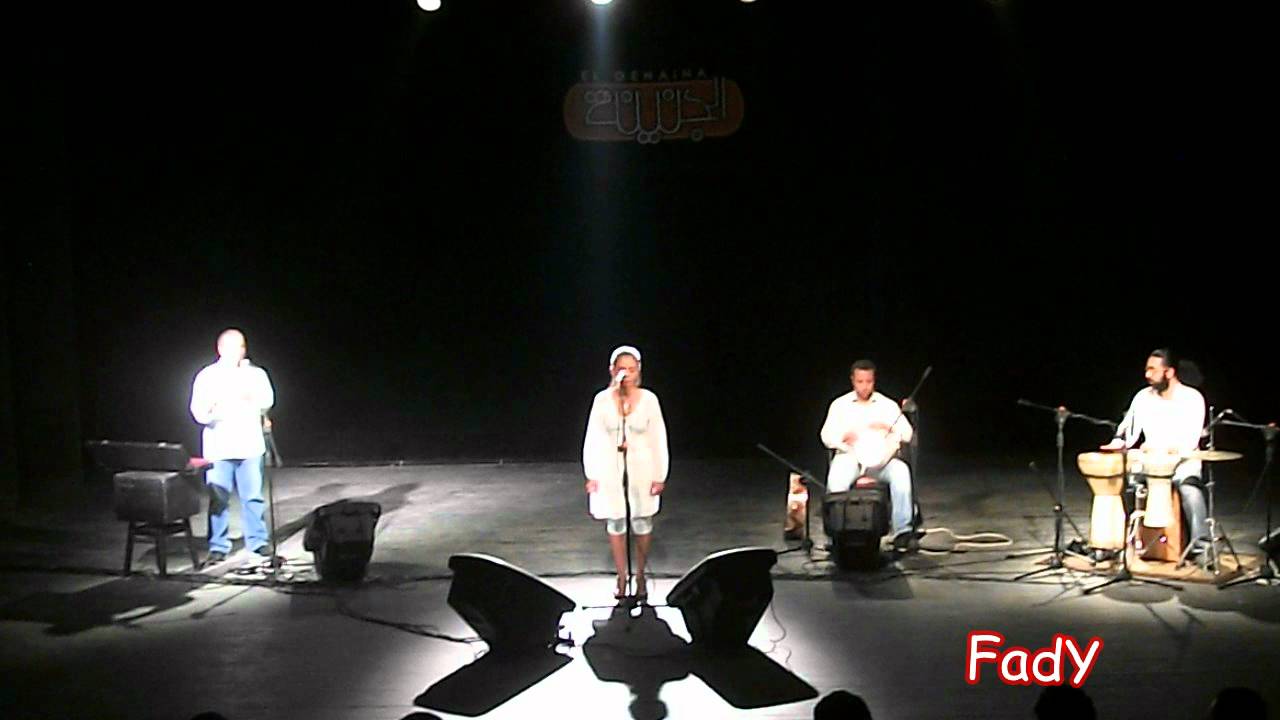 Abaya - Donia Massoud ابايا - دنيا مسعود - YouTube