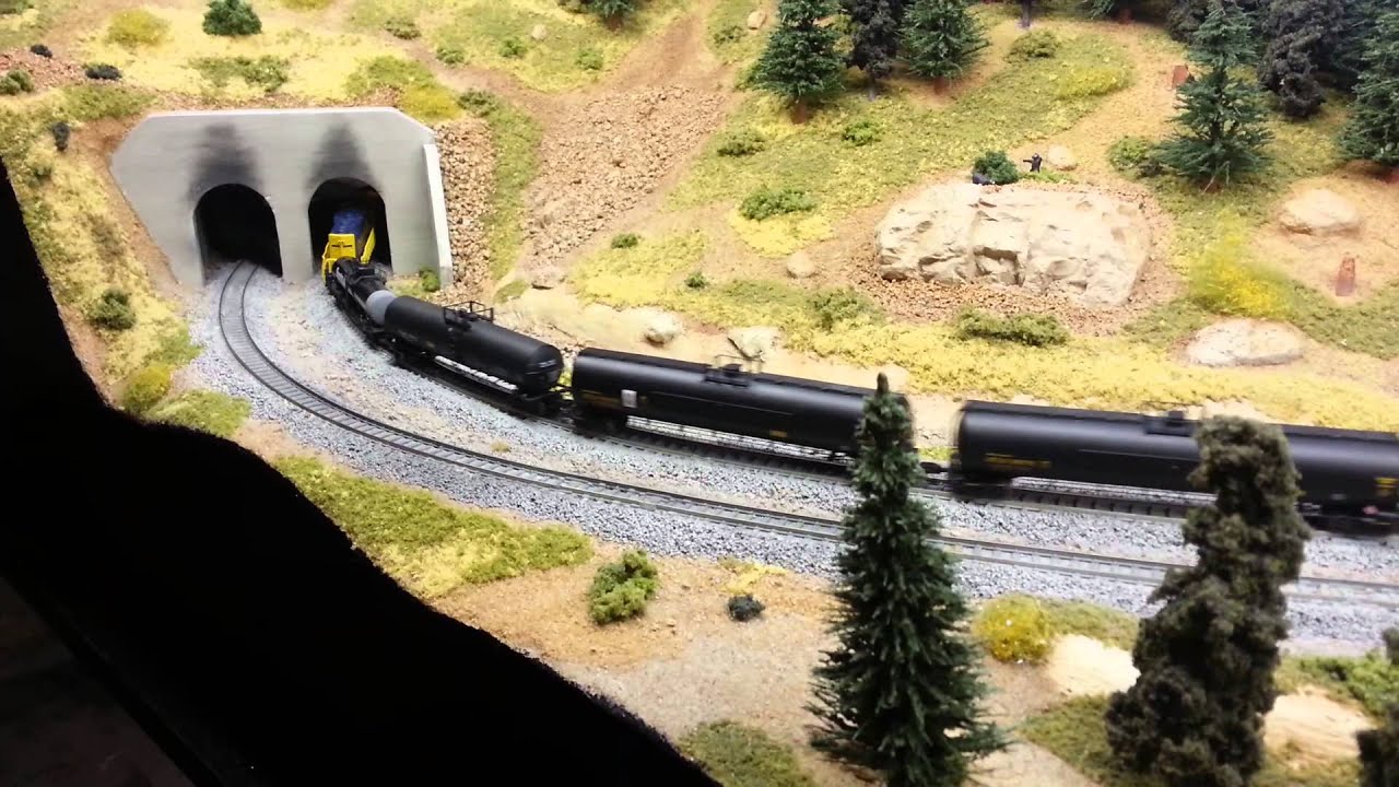 Bachmann UP DDA40X Centennial ,Kato GE C30 7 GP30 Santa Fe N Scale ...