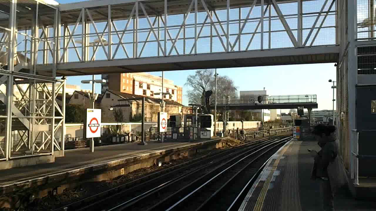 360 Degree Pan Shot of Acton Town Tube station on 2/1/12 - YouTube