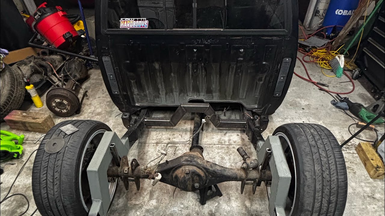 Laying the hardbody on the ground - YouTube