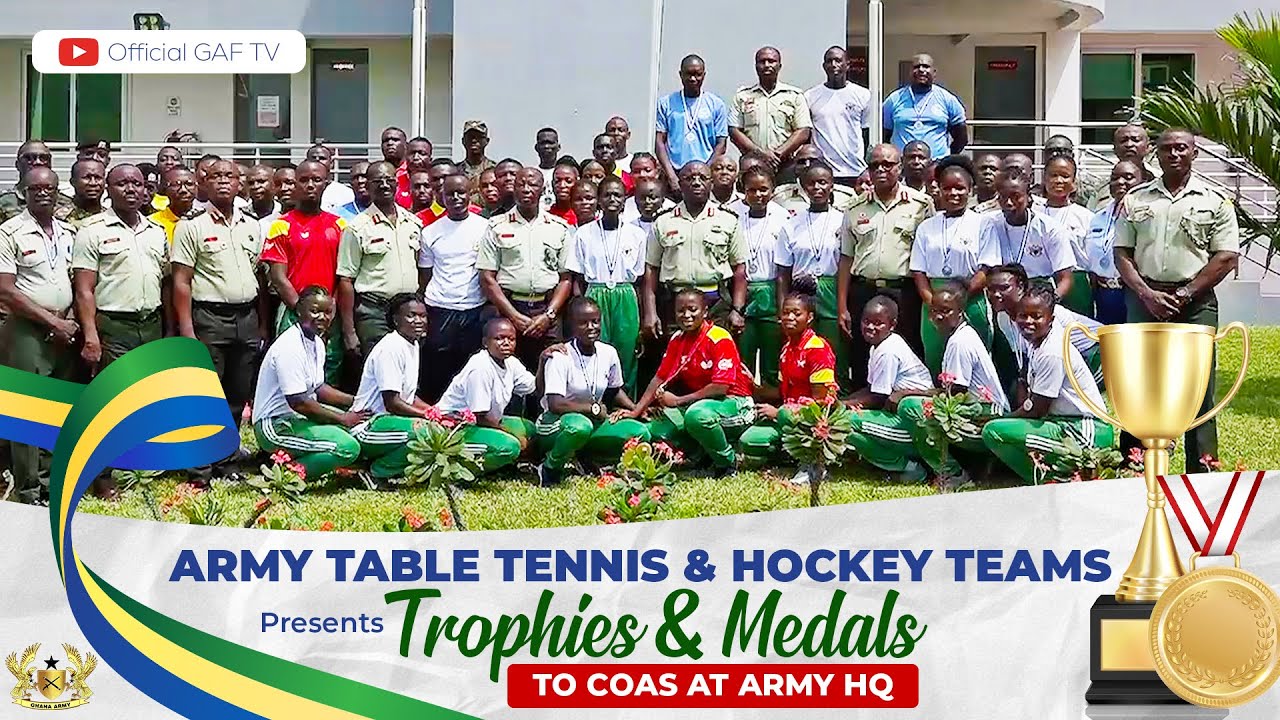 Army Table Tennis and Hockey Teams Presents Trophies and Medals to COAS ...