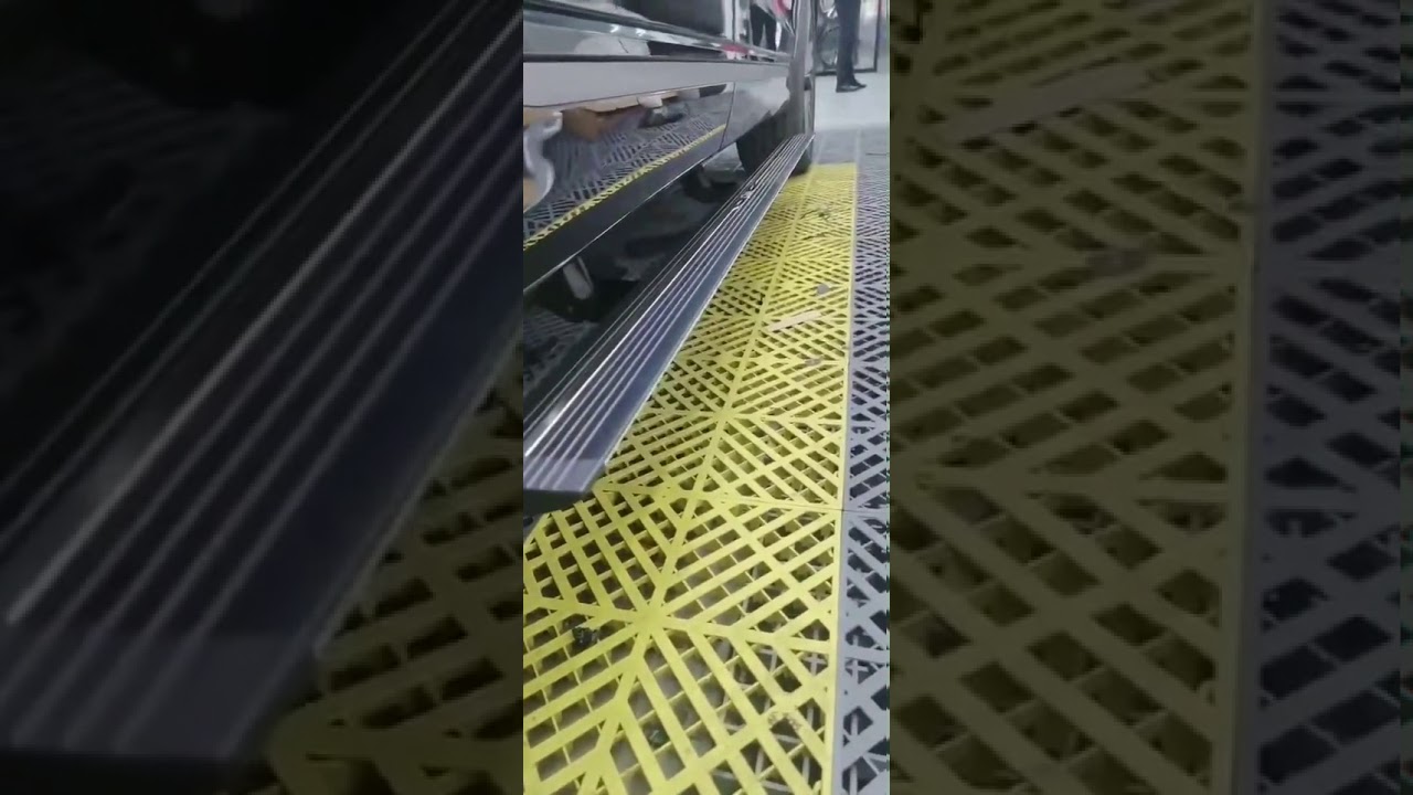 Electric Side Step (Running board) for Audi Q8 - YouTube