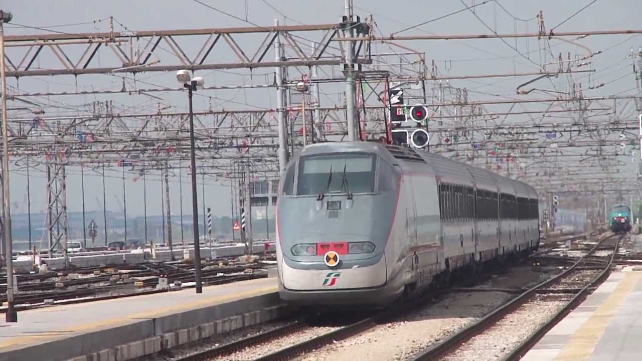 Inside Frecciabianca Milano - Venezia - YouTube