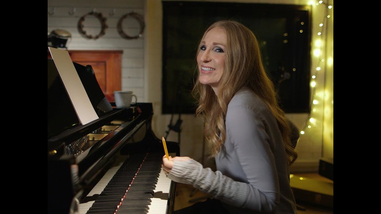 Isabelle Denaro - LOVE IS ONE (Official Video) - YouTube