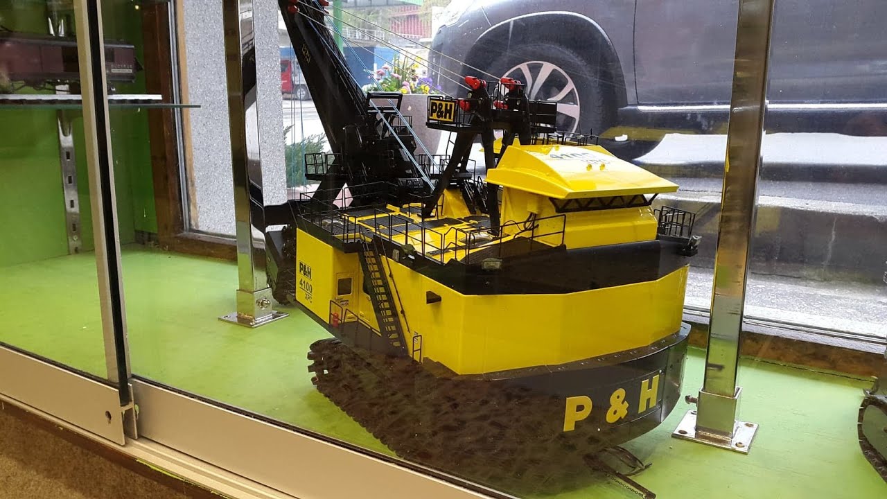 Komatsu p&h 4100 xpc electric mining shovel 1/50 - refine. - YouTube
