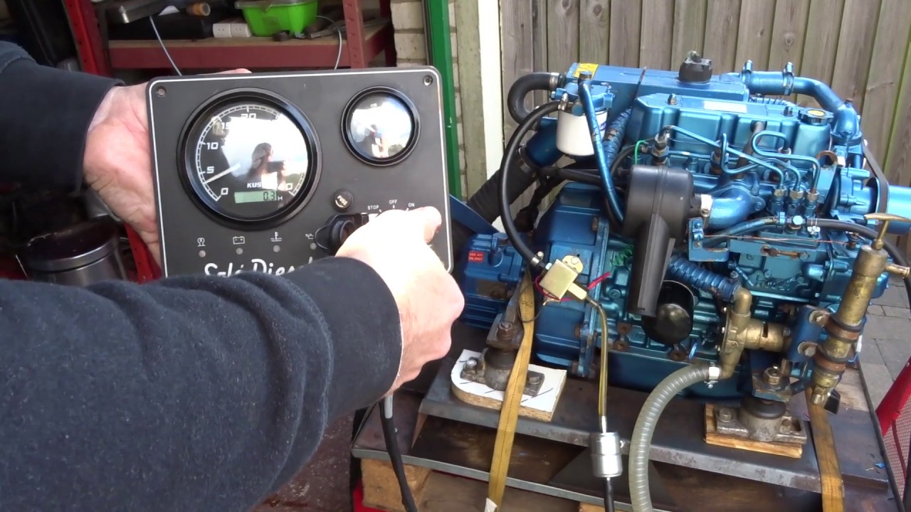 Solé Diesel Mini 29 starting and running from cold approx 1500rpm - YouTube