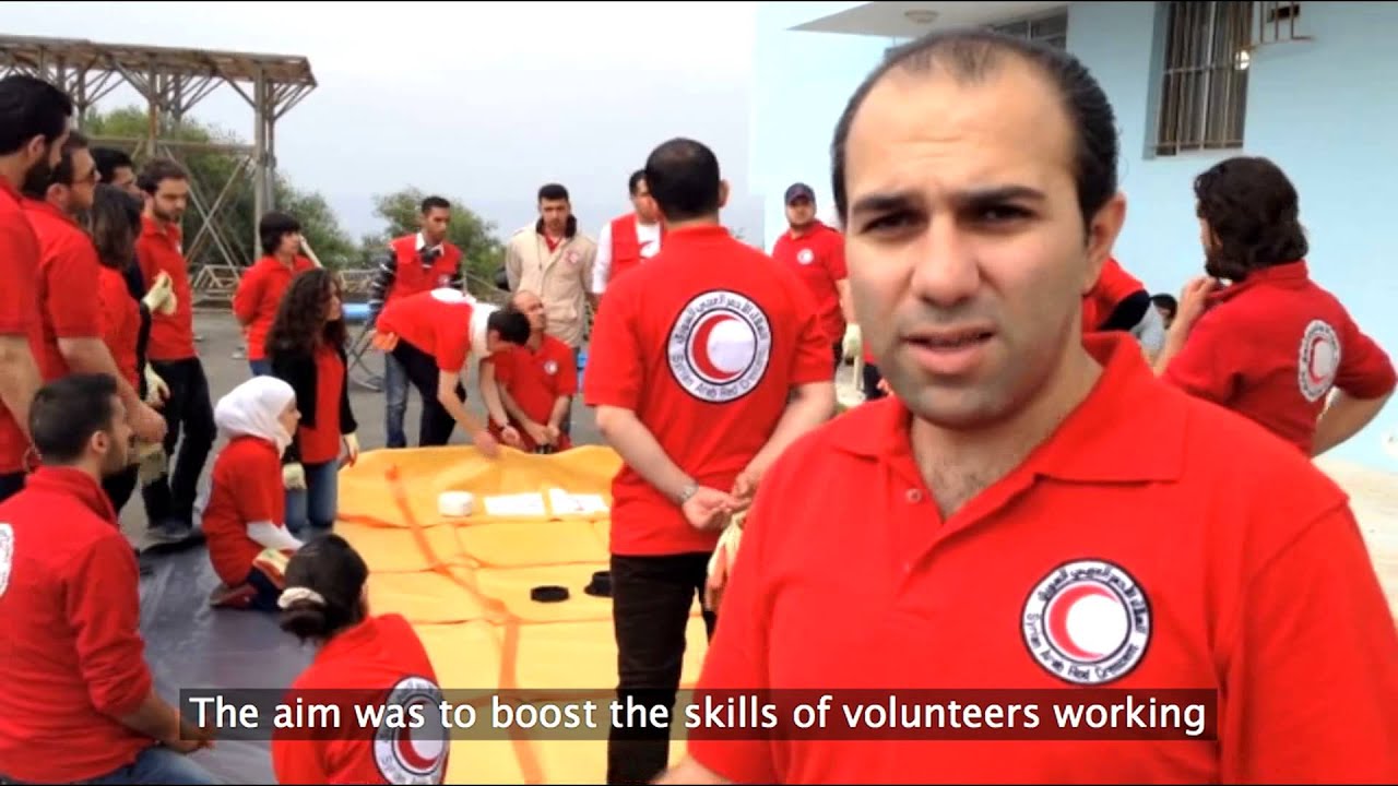 Syria: Red Crescent volunteers learn about emergency water supplies ...