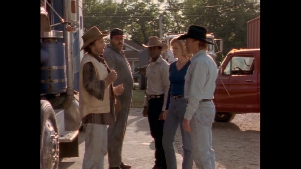 Walker Texas Ranger | Walker and Trivette Ask Questions to Mechanics ...