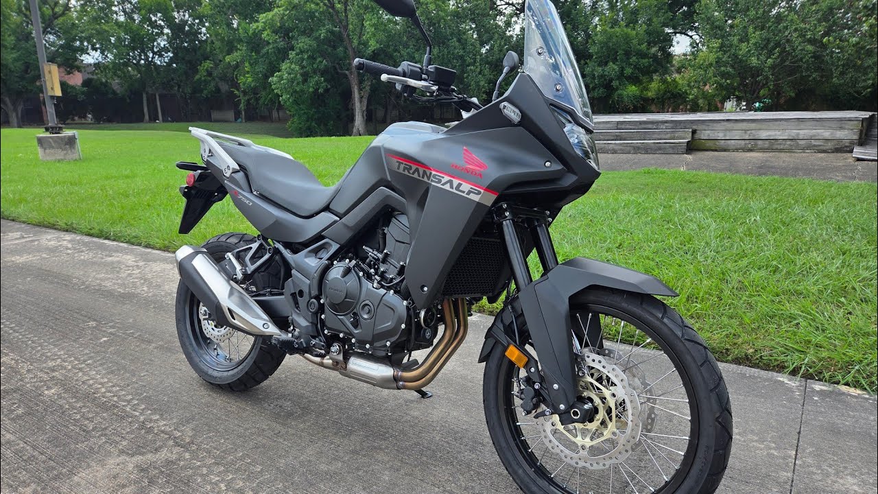 Honda transalp 750. Post ride review and wrap-up. - YouTube