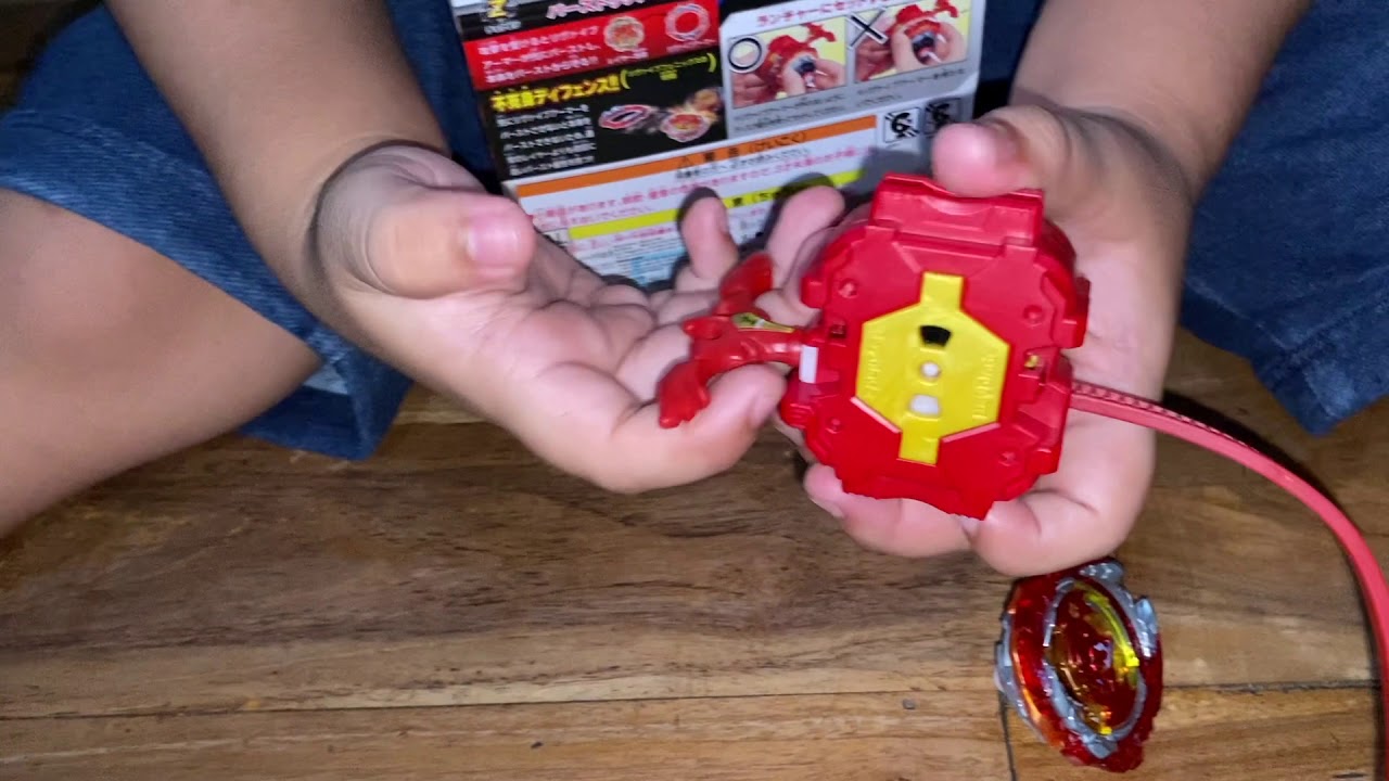 REVIEW BEYBLADE REVIVE PHOENIX 10 Fr - YouTube