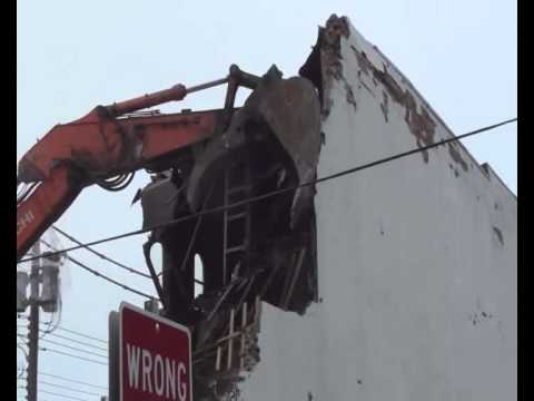 One Moving Object - clip 2 - YouTube