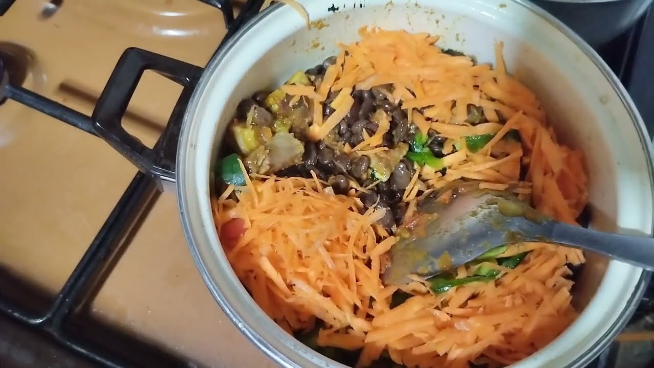 How to cook delicious Njahi(black beans). Your favorite meal - YouTube
