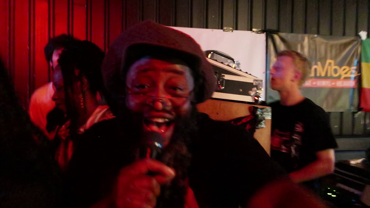 Creation Rebel Sound System meets Sonar Sound System - YouTube