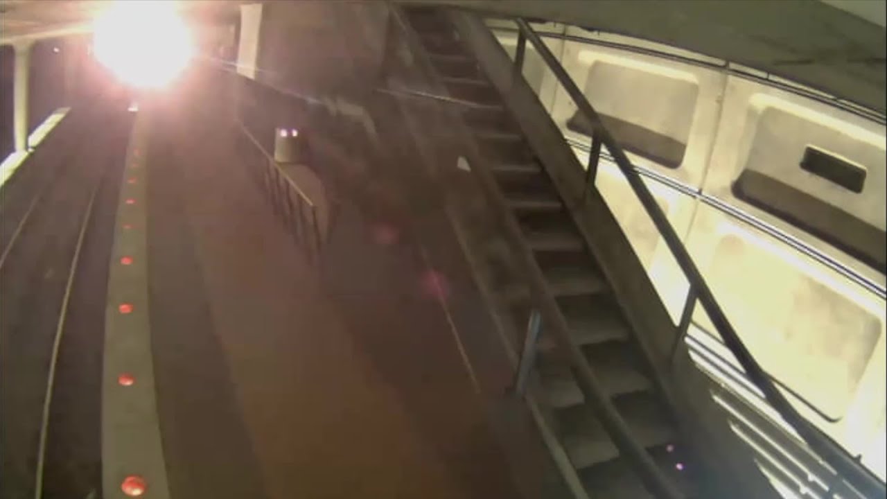 Washington Metro Arcing Leads to Fatal Smoke Event (L’Enfant Plaza ...