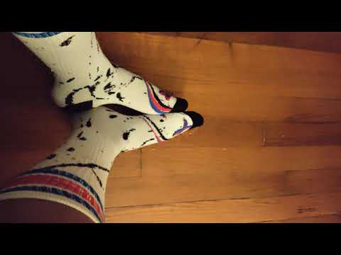 4th hole footjob model Rere