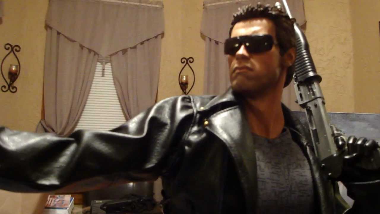 The Terminator T-800 Exclusive Premium Format Statue by Sideshow ...