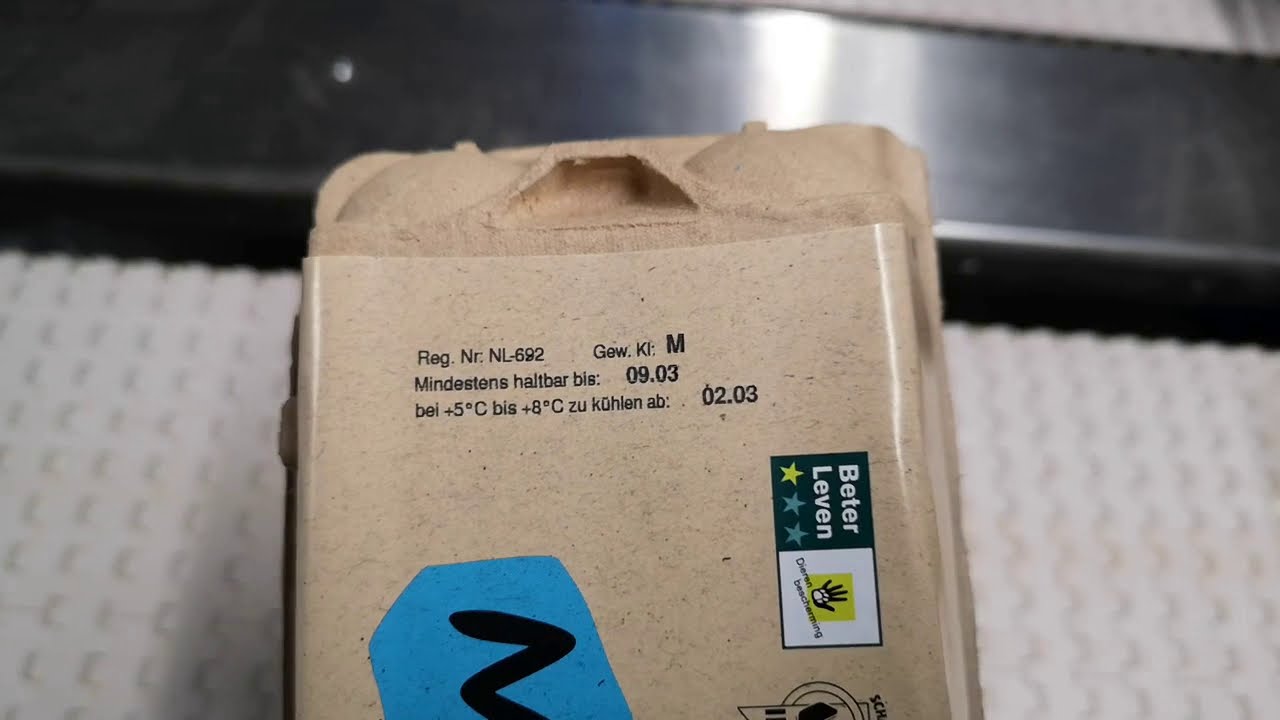 Inkjetprinter om codes op eierdoosjes te printen - Codipack Group - YouTube