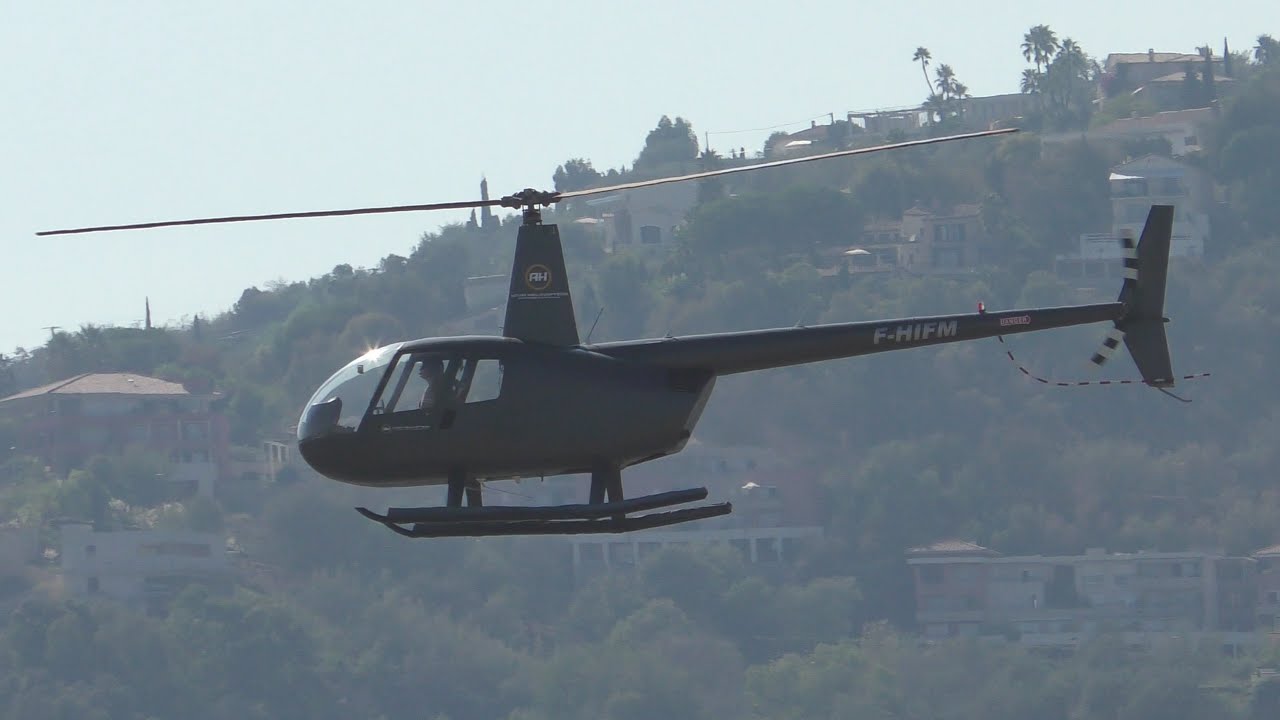 Robinson R44 Clipper II | Azur Helicoptere | F-HIFM | Landing at Cannes ...