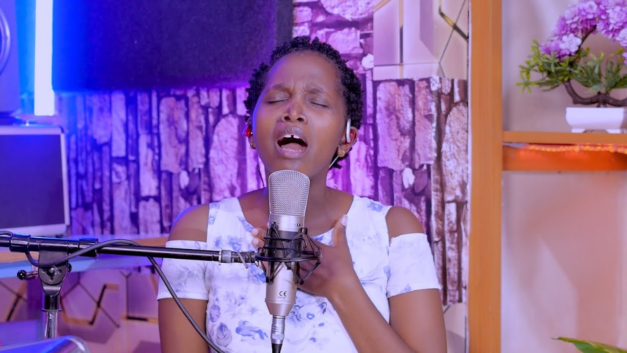 Mercy Muthoni - Live Worship (Session 1) - YouTube