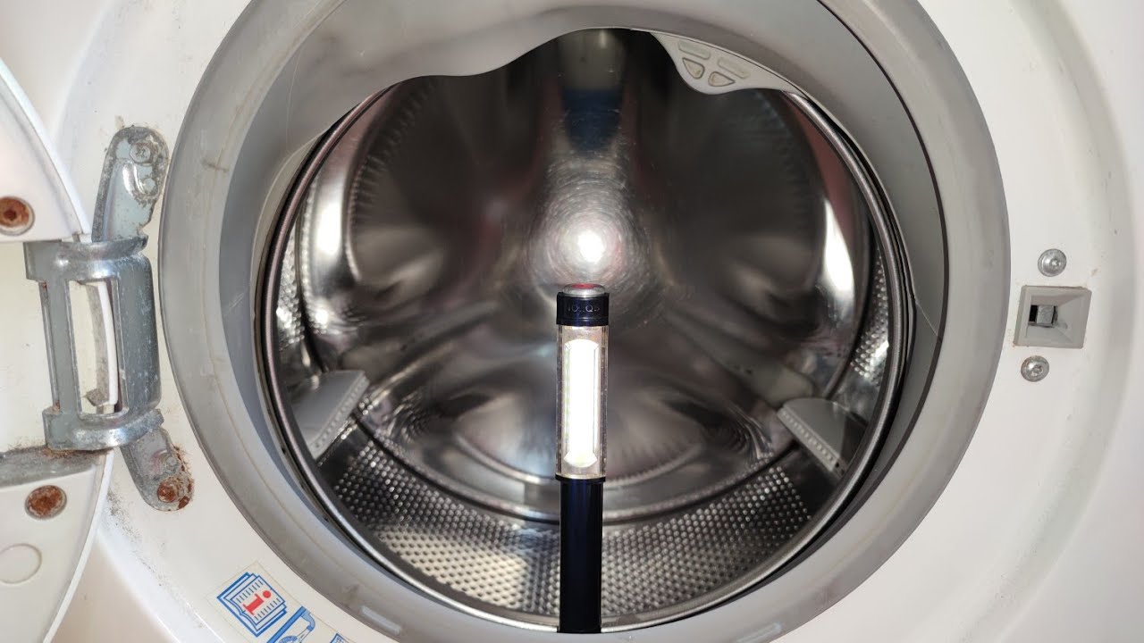Experiment - LED Flashlight - In A Washing Machine - Electrolux - YouTube