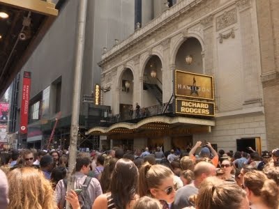 'Hamilton' fans create festive scene outside theater - YouTube