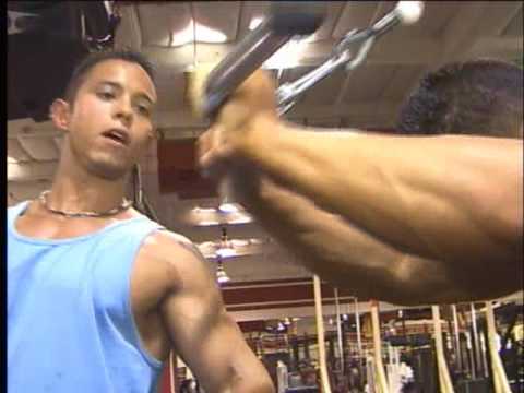 Bodybuilders Chris Darby, Jonathan Irizarry - YouTube