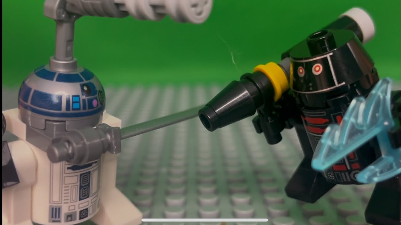 R2-D2 VS SITH DROID - YouTube