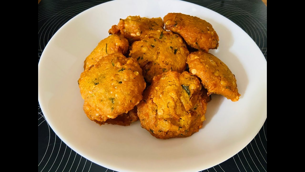 কিভাবে পিয়াজু তৈরি করতে হয় / মুচমুচে পিয়াজু রেসিপি / how to make ...