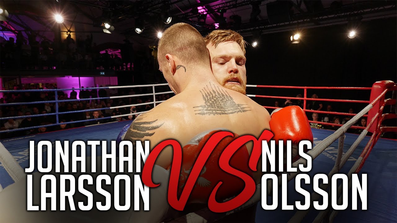 Jonathan Larsson vs Nils Olsson | EPIC Muay Thai WAR! | STHLM Fight Night - YouTube