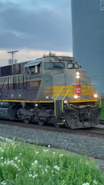 CP 7018 and 7019 Maroon Script heritage duo leads CPKC 243 at Maple Lake, MN 5/20/24 - YouTube