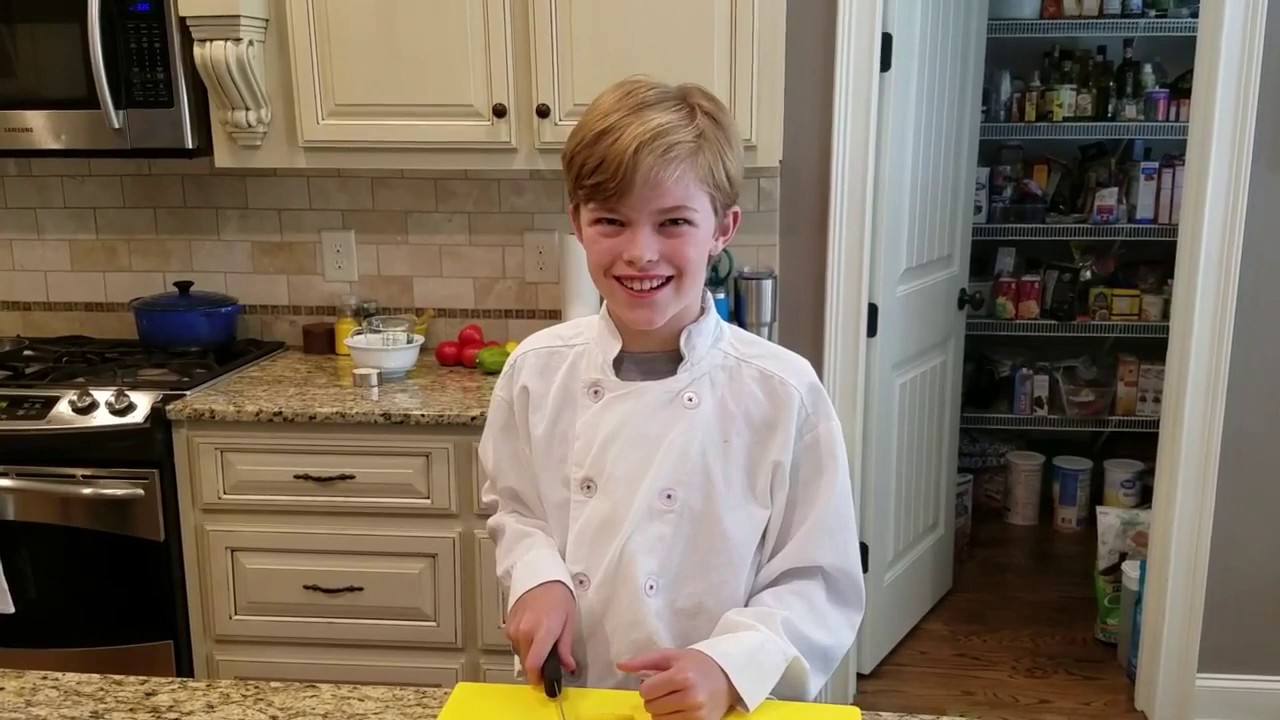 Gavin Cooks Perfect Delicious Oatmeal - YouTube