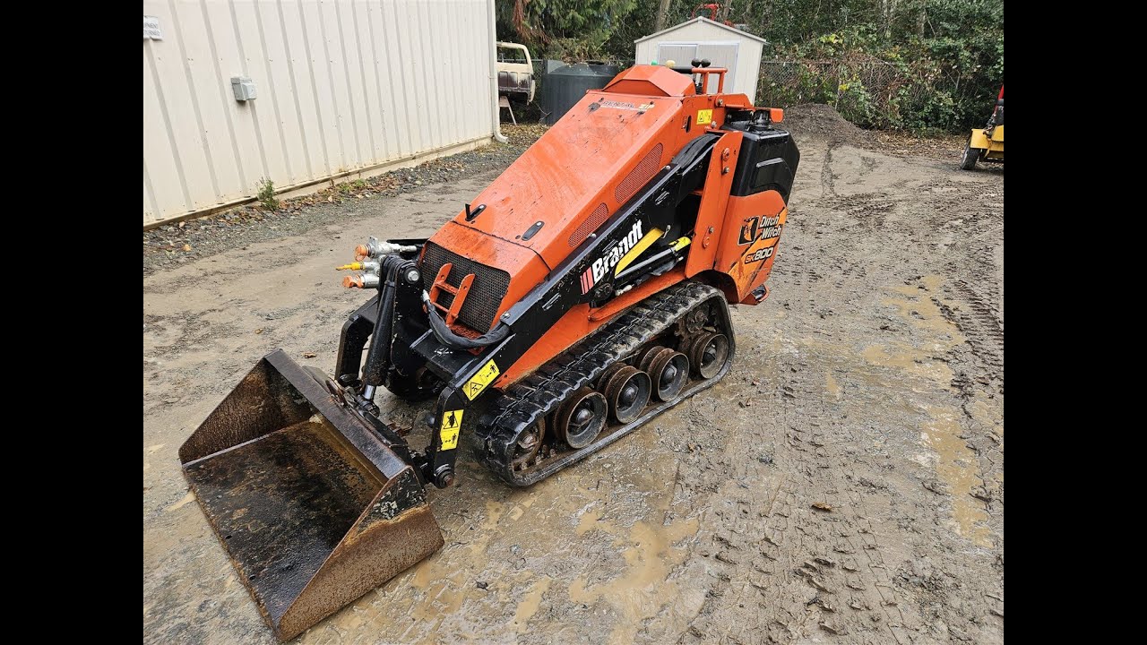 2020 Ditchwitch SK800 c/w pallet forks, 887 hrs., s/n DPWSK800LL0002996 ...
